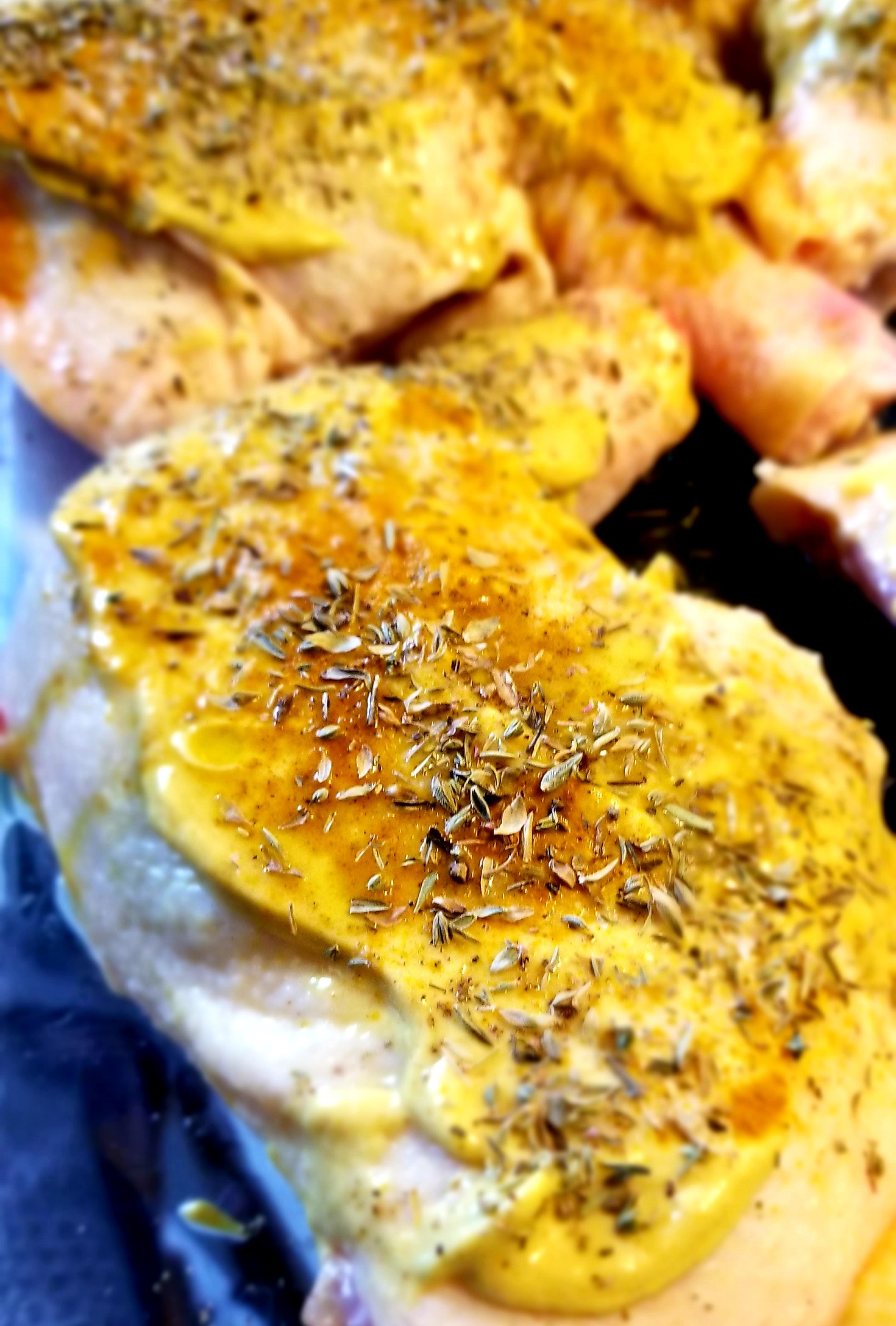 Cuisses De Poulet Rôties à La Moutarde Et Herbes De Provence Le Goût